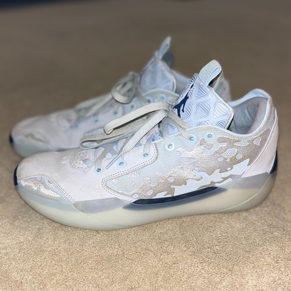 Nike | Shoes | Nike Air Jordan Xxxiv 39 Georgetown Half Blue Midnight ...